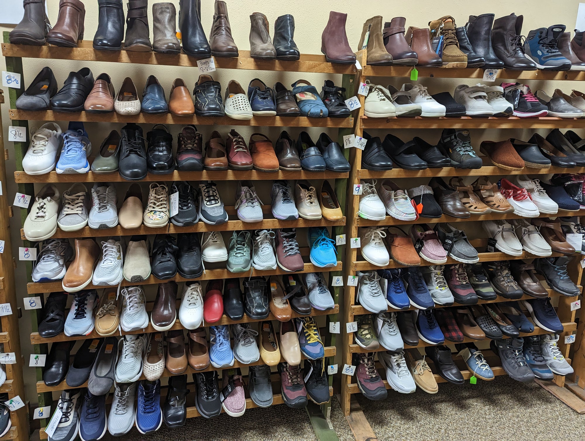 Posts – Dale's Bootery